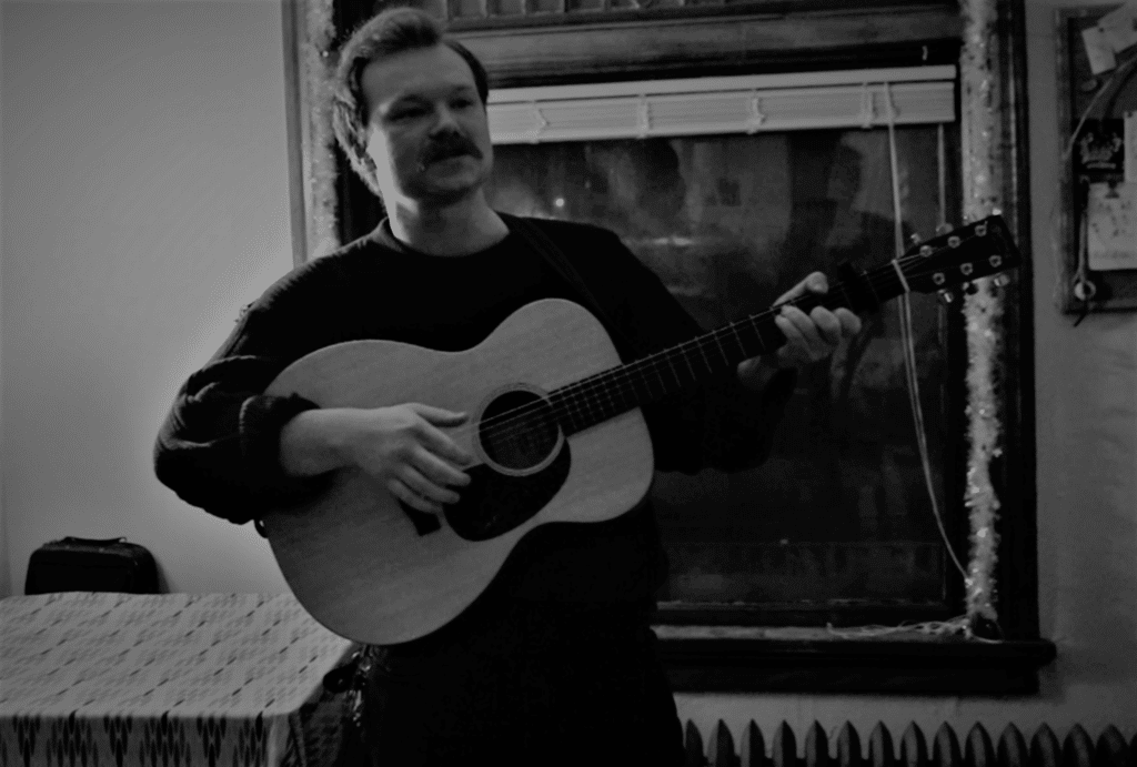 Finding patience in TS Foss' disarming folk songs – Tone Madison