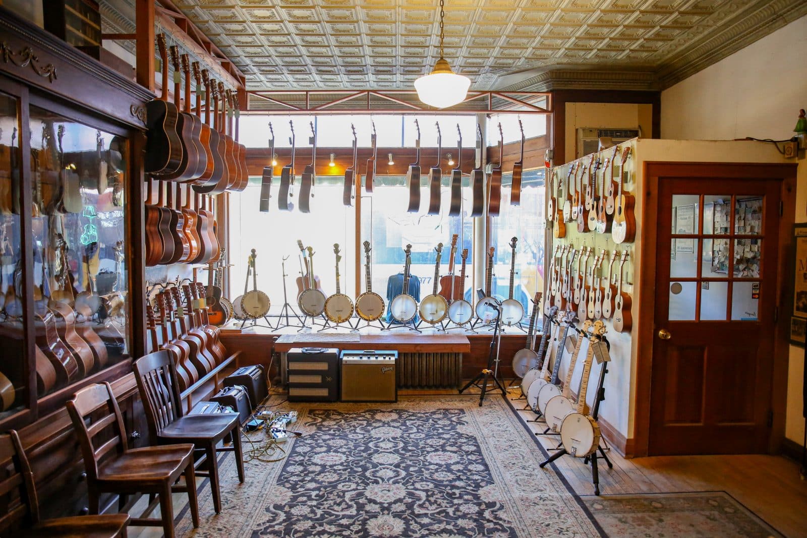 Under a new owner, Spruce Tree Music is both plugged-in and preserved ...